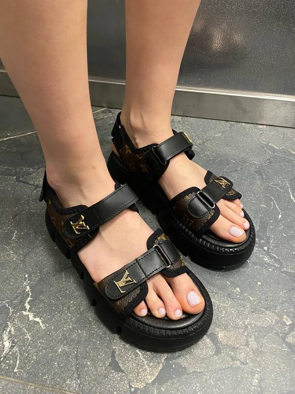 Сандалі — ціна 1995 грн у каталозі Сандалі Купити жіночі речі за доступною ціною на Шафі