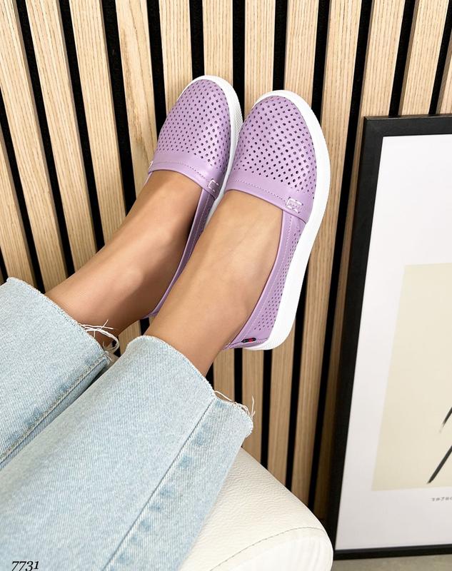 Бузкові еспадрильї шкіряні жіночі еспадрильї еспадрильї жіночі перфорація 7731 — ціна 1350