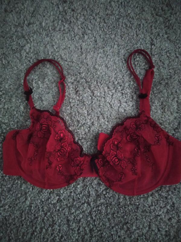 Бюстгальтер — ціна 400 грн у каталозі Бюстгальтери Купити жіночі речі за доступною ціною на