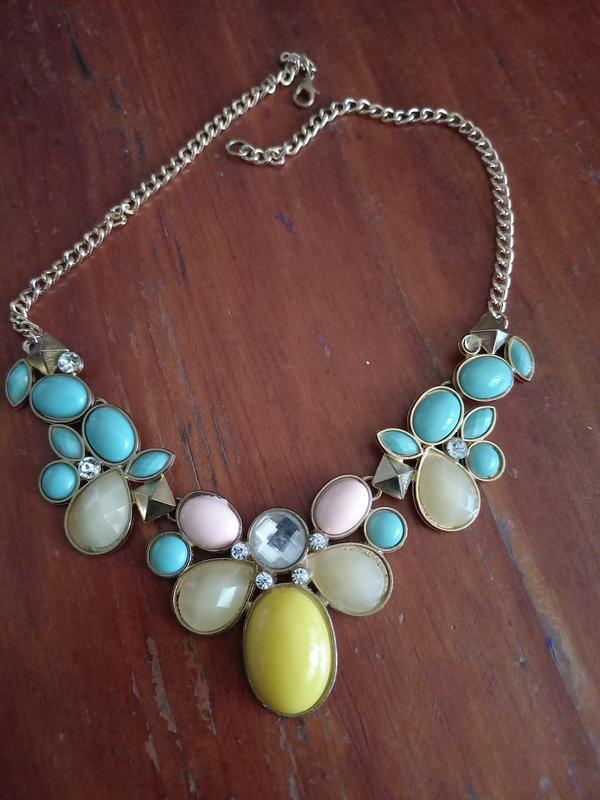 Біжутерія — ціна 100 грн у каталозі Кольє і намиста Купити аксесуари за доступною ціною на Шафі