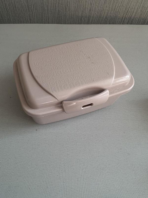 Органайзер — ціна 38 грн у каталозі Коробки для зберігання Купити товари для дому та побуту за