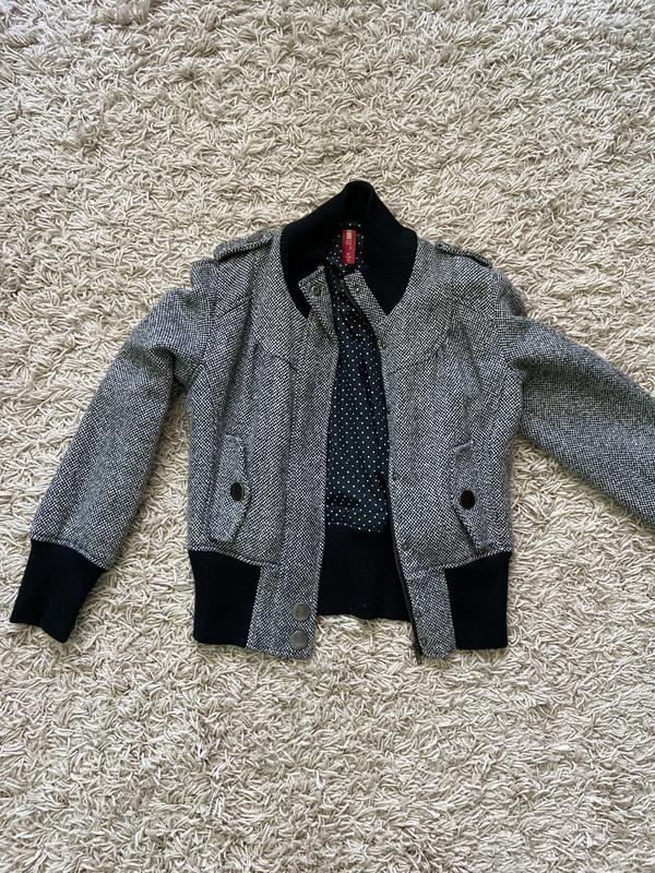 Бомбер женский новый — цена 132 грн в каталоге Куртки Купить женские вещи по доступной цене на