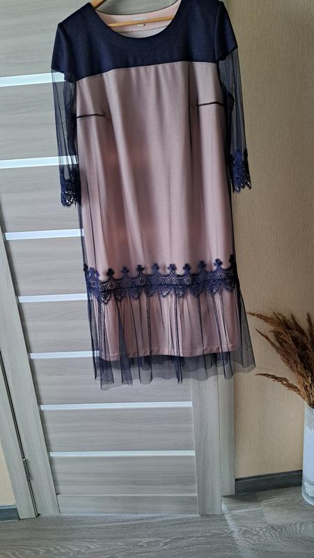 Святкова сукня — ціна 500 грн у каталозі Сукні міді Купити жіночі речі за доступною ціною на