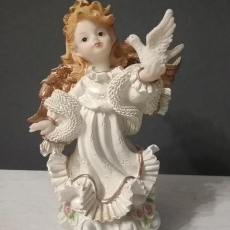 Актуальна мила статуетка ангел з голубкою — ціна 280 грн у каталозі Статуетки Купити товари для