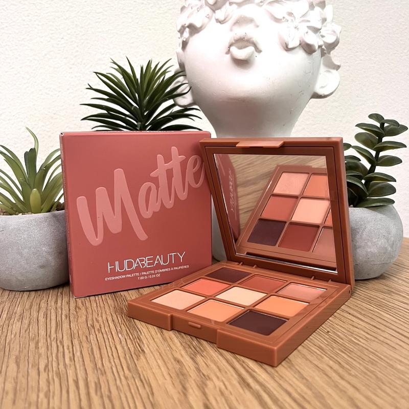 huda beauty matte obsessions eyeshadow paleta warm matte obsessions 1069