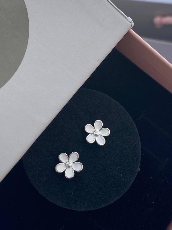 Сережки pandora подарункове пакування — ціна 999 грн у каталозі Сережки ...