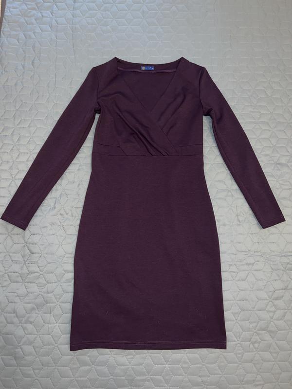 Сукня — ціна 200 грн у каталозі Сукні міді Купити жіночі речі за доступною ціною на Шафі