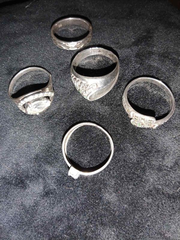 Срібні каблучки — ціна 300 грн у каталозі Кільця і персні Купити аксесуари за доступною ціною на