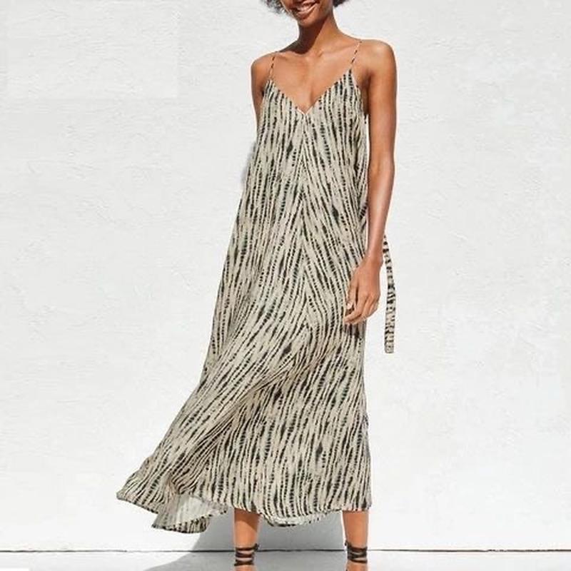 Нерельної краси сукня — ціна 800 грн у каталозі Довгі сукні Купити жіночі речі за доступною