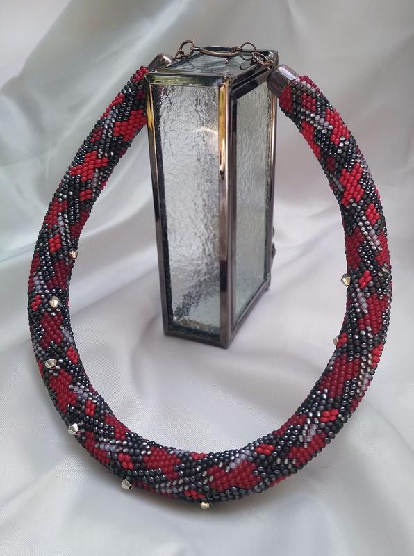 Кольє джгут Iскорки Iз бiсеру — ціна 600 грн у каталозі Кольє і