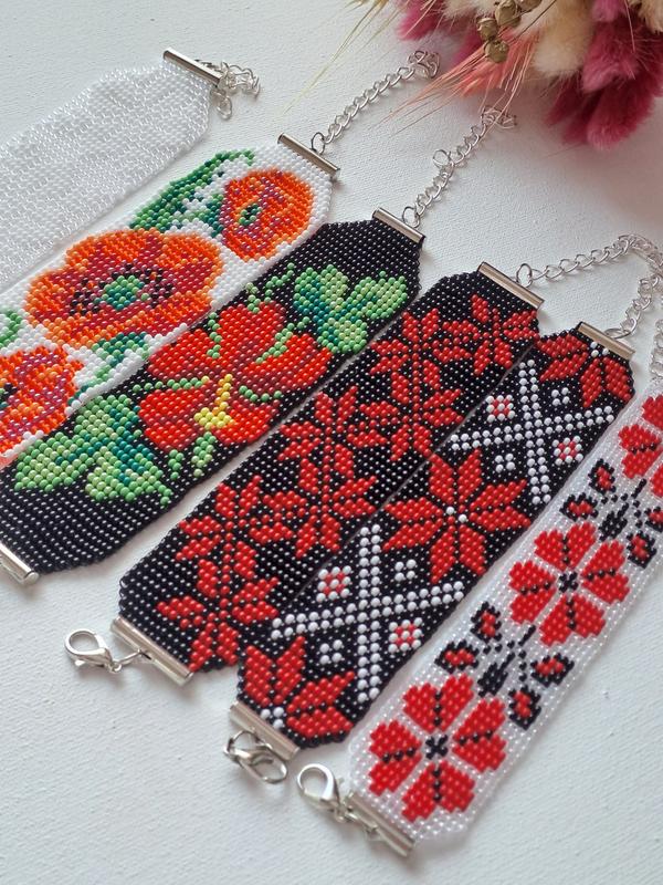 Браслети з чеського бісеру — ціна 250 грн у каталозі Браслети Купити аксесуари за доступною