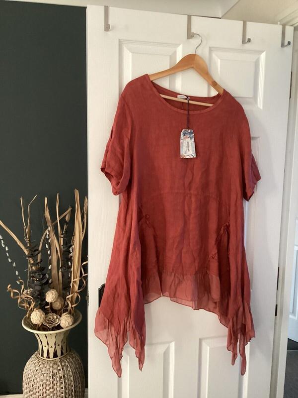 Продам сексуальну сукню тунику нову з быркою Puro Lino 100 льон та 20 шовка внизу як декорація