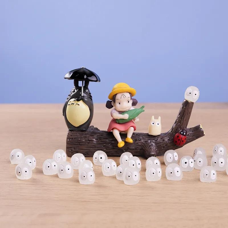 Набор светящихся чернушек аниме тоторо миядзаки — ціна 160 грн у каталозі Статуетки Купити