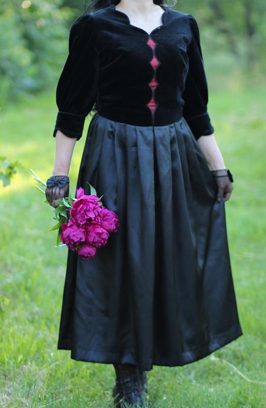 Дуже гарна сукня міді — ціна 350 грн у каталозі Сукні міді Купити жіночі речі за доступною ціною