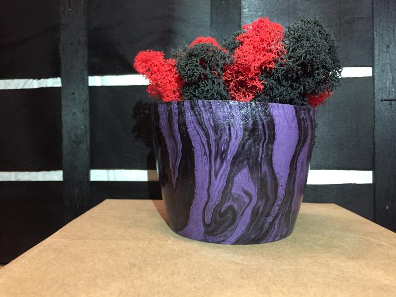 Кашпо з бетону