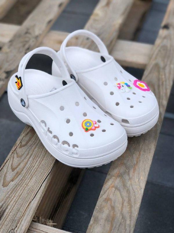 Кроксы на платформе crocs bayaband platform white белые женские кроксы ...