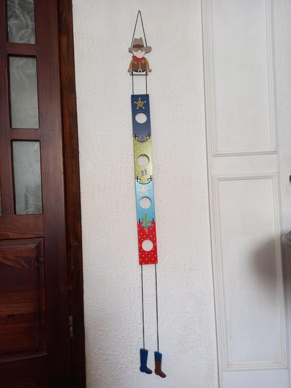 Фоторамки з сантиметром — ціна 170 грн у каталозі Фоторамки Купити товари для дому та побуту за