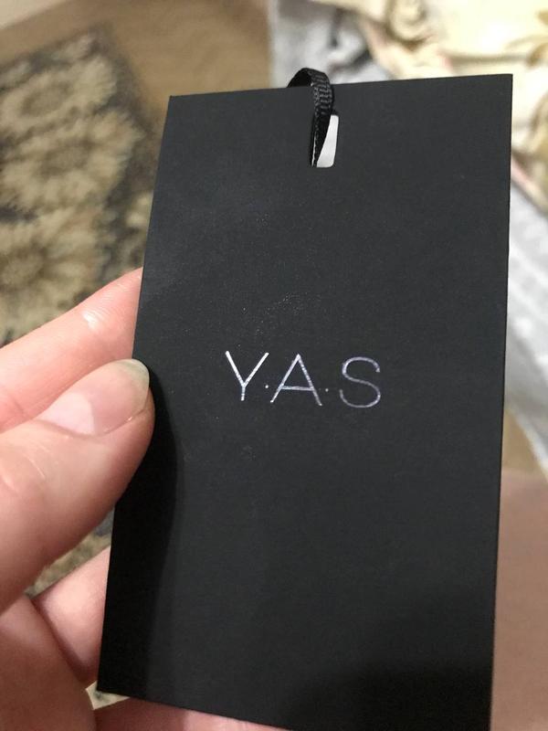 Довгі штані з вирізом — ціна 550 грн у каталозі Брюки Купити жіночі речі за доступною ціною на