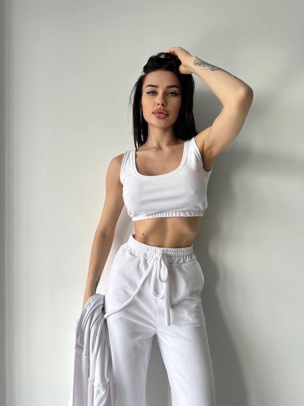 Костюмчик — ціна 800 грн у каталозі Брючні костюми Купити жіночі речі за доступною ціною на Шафі