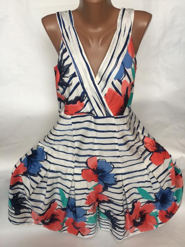 Шикарне плаття в смужку — ціна 280 грн у каталозі Короткі сукні Купити жіночі речі за доступною