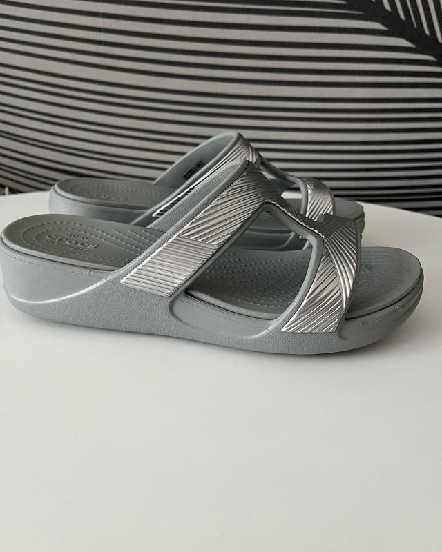 Класні шльопанці оригінал — ціна 929 грн у каталозі Шльопанці Купити жіночі речі за доступною