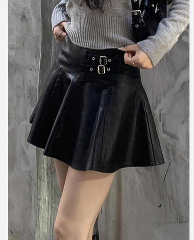 Шкіряна спідниця — ціна 550 грн у каталозі Міні спідниці Купити жіночі речі за доступною ціною