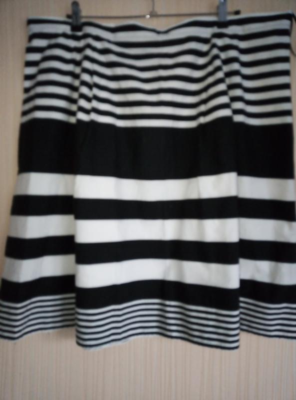 Коттоновая спідниця 56 розміру — ціна 100 грн у каталозі Міді спідниці Купити жіночі речі за