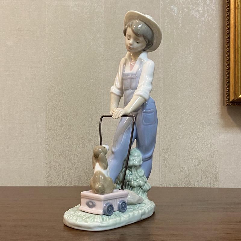 Фарфоровая статуэтка Lladro «субботнее дитя — цена 3800 грн в каталоге Статуэтки Купить товары