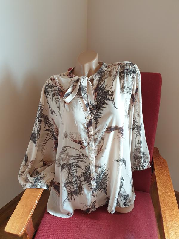 Блуза — цена 95 грн в каталоге Блузы Купить женские вещи по доступной цене на Шафе Украина