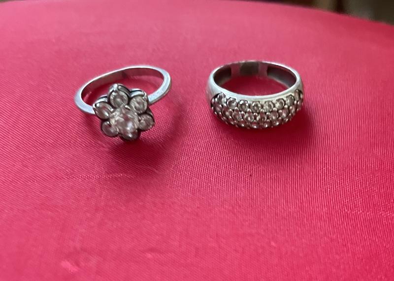 Красиві кільця срібло — ціна 200 грн у каталозі Кільця і персні Купити аксесуари за доступною