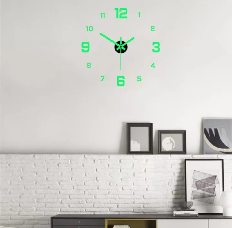 Настенные часы светится в темноте — цена 150 грн в каталоге Часы Купить товары для дома и быта