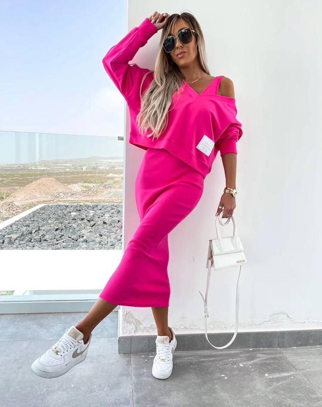 Сукня — ціна 700 грн у каталозі Довгі сукні Купити жіночі речі за доступною ціною на Шафі