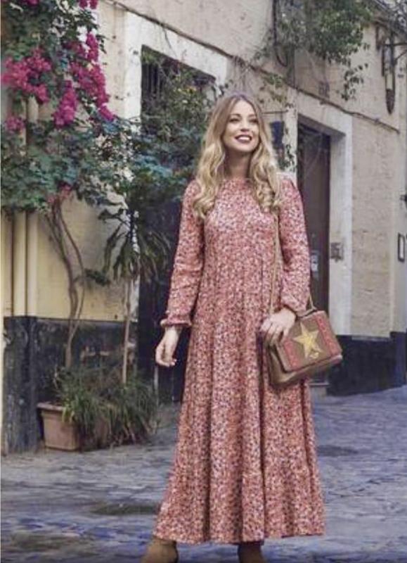 Сукня Zara — цена 890 грн в каталоге Длинные платья Купить женские вещи по доступной цене на