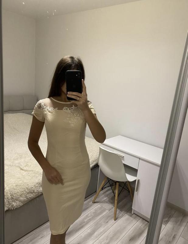 Гарна сукня — ціна 199 грн у каталозі Короткі сукні Купити жіночі речі за доступною ціною на