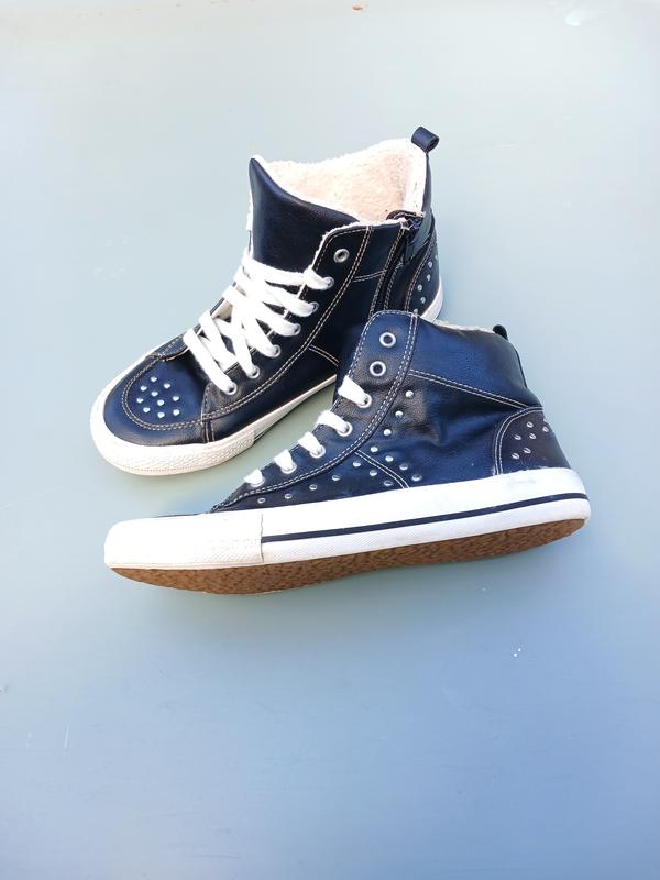 Утепленные кожаные высокие кеды с боковой застежкой — цена 250 грн в каталоге Кеды Купить