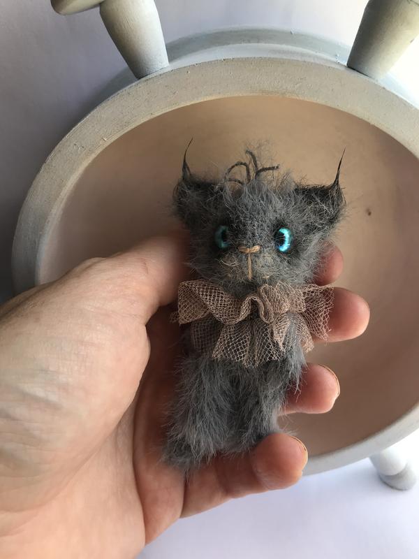 Мініатюра кіт шпрот — ціна 300 грн у каталозі Інтерєрні ляльки Купити товари для дому та побуту