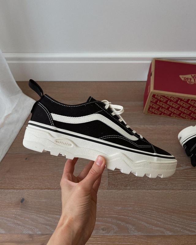 Кеди Vans — ціна 1100 грн у каталозі Кеди Купити жіночі речі за доступною ціною на Шафі