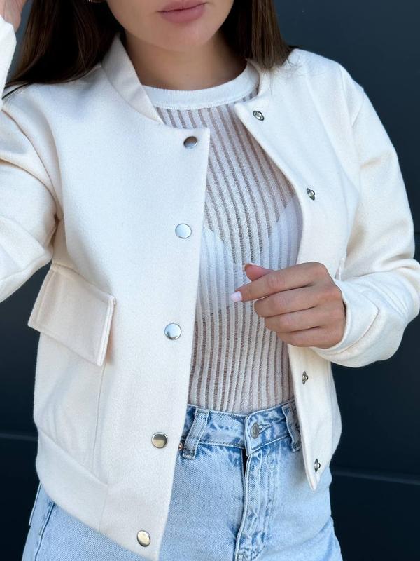 Бомбер — ціна 685 грн у каталозі Куртки Купити жіночі речі за доступною ціною на Шафі Україна