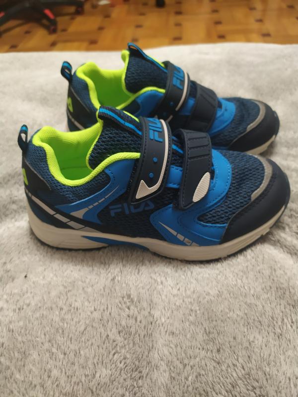 Кроссовки 30 fila — цена 500 грн в каталоге Кроссовки Купить детcкие ...