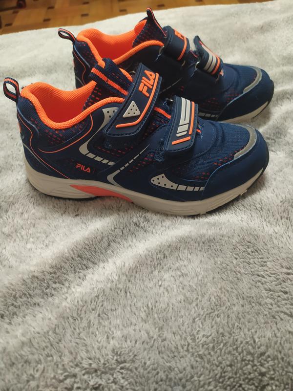 Кросівки 30 Fila — ціна 500 грн у каталозі Кросівки Купити дитячі речі за доступною ціною на