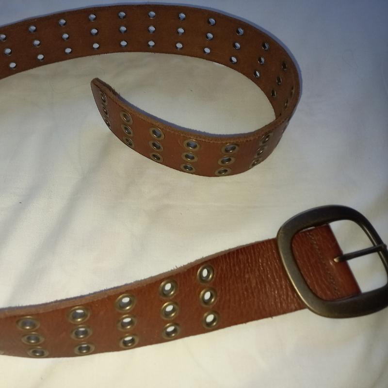 Ремень кожаный — цена 250 грн в каталоге Ремни Купить аксессуары по доступной цене на Шафе