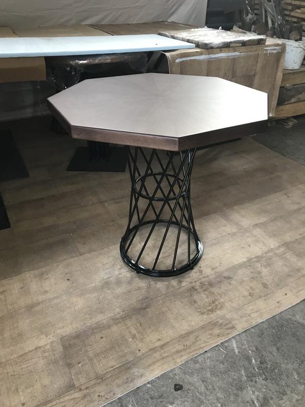 Стіл кавовий — ціна 6000 грн у каталозі Столи Купити товари для дому та побуту за доступною