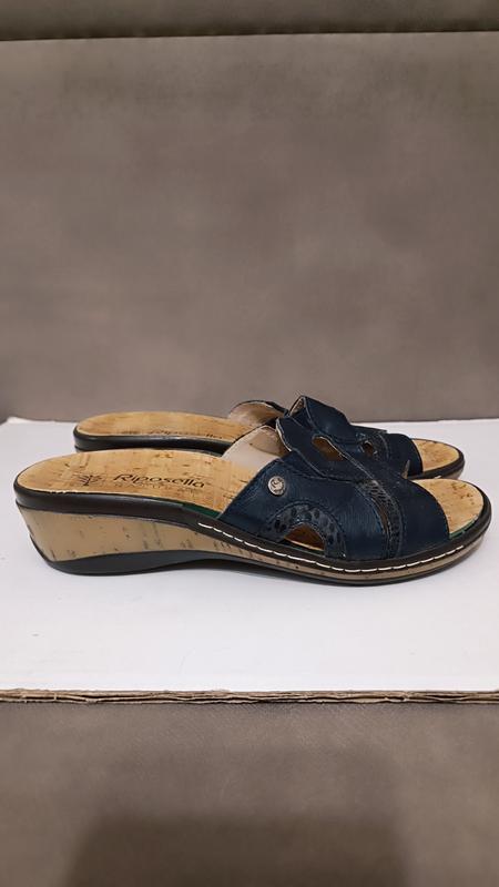 Шльопанці італія — ціна 135 грн у каталозі Шльопанці Купити жіночі речі за доступною ціною на