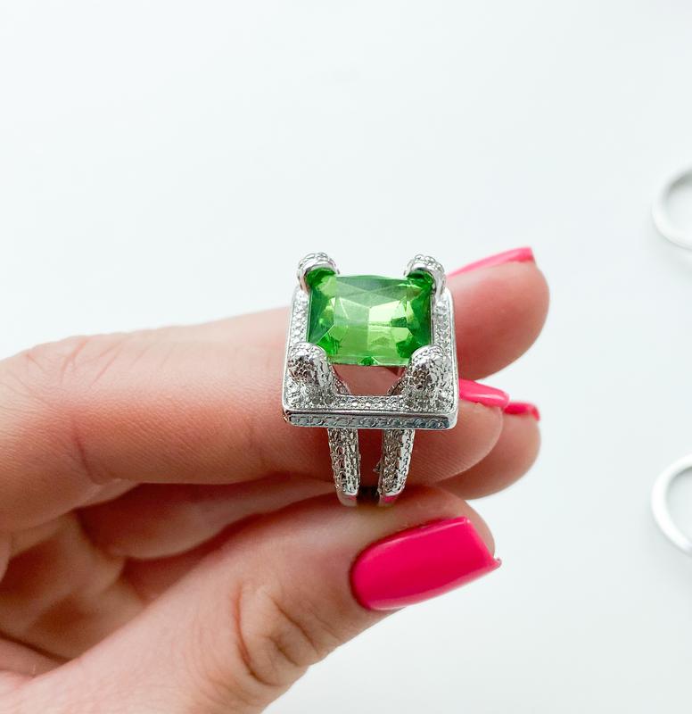 Колечко — ціна 350 грн у каталозі Кільця і персні Купити аксесуари за доступною ціною на Шафі