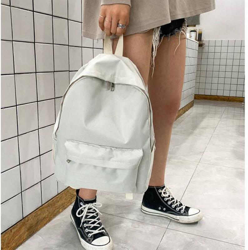 Стильний класичний рюкзак — ціна 750 грн у каталозі Рюкзаки Купити аксесуари за доступною ціною