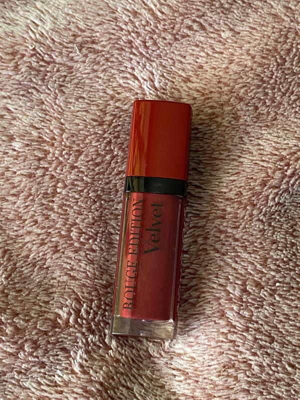Помада bourjois — цена 150 грн в каталоге Помада для губ Купить товары ...