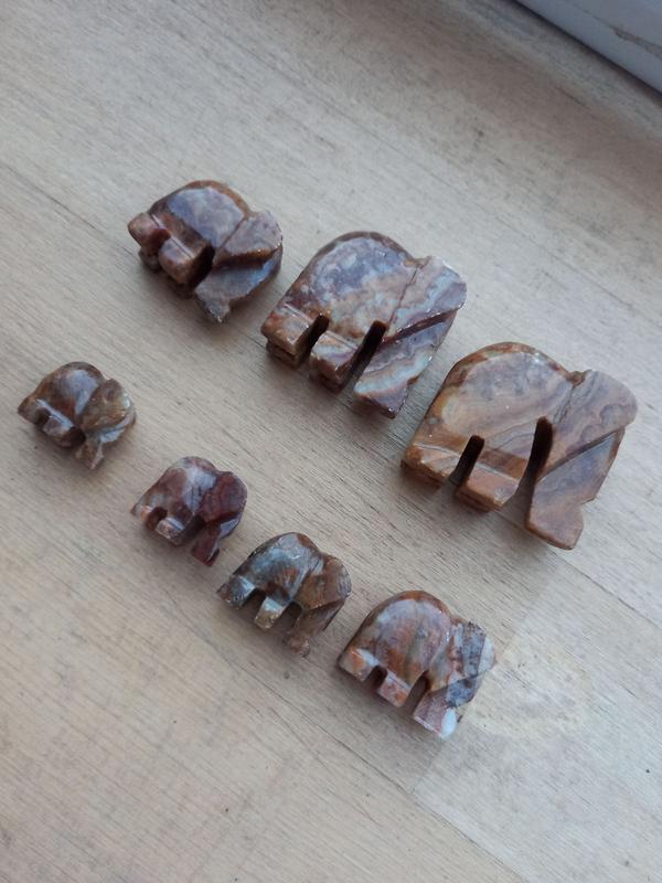 Набор статуэток слонята оникс — цена 700 грн в каталоге Статуэтки