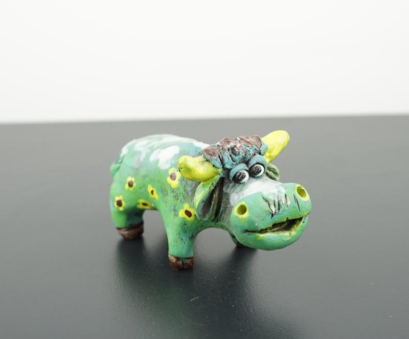 Фигурка в виде коровки интерьерная корова — цена 144 грн в каталоге Статуэтки Купить товары для