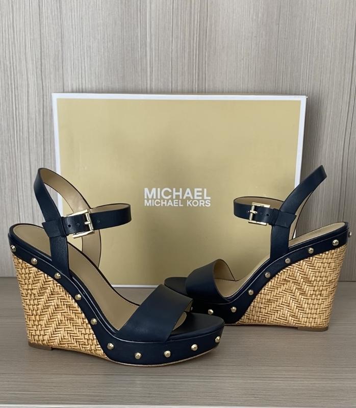 Босоножки michael kors — ціна 2560 грн у каталозі Босоніжки Купити ...