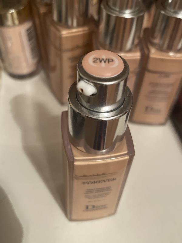 Dior forever skin тональный крем spf 20 — цена 570 грн в каталоге ...